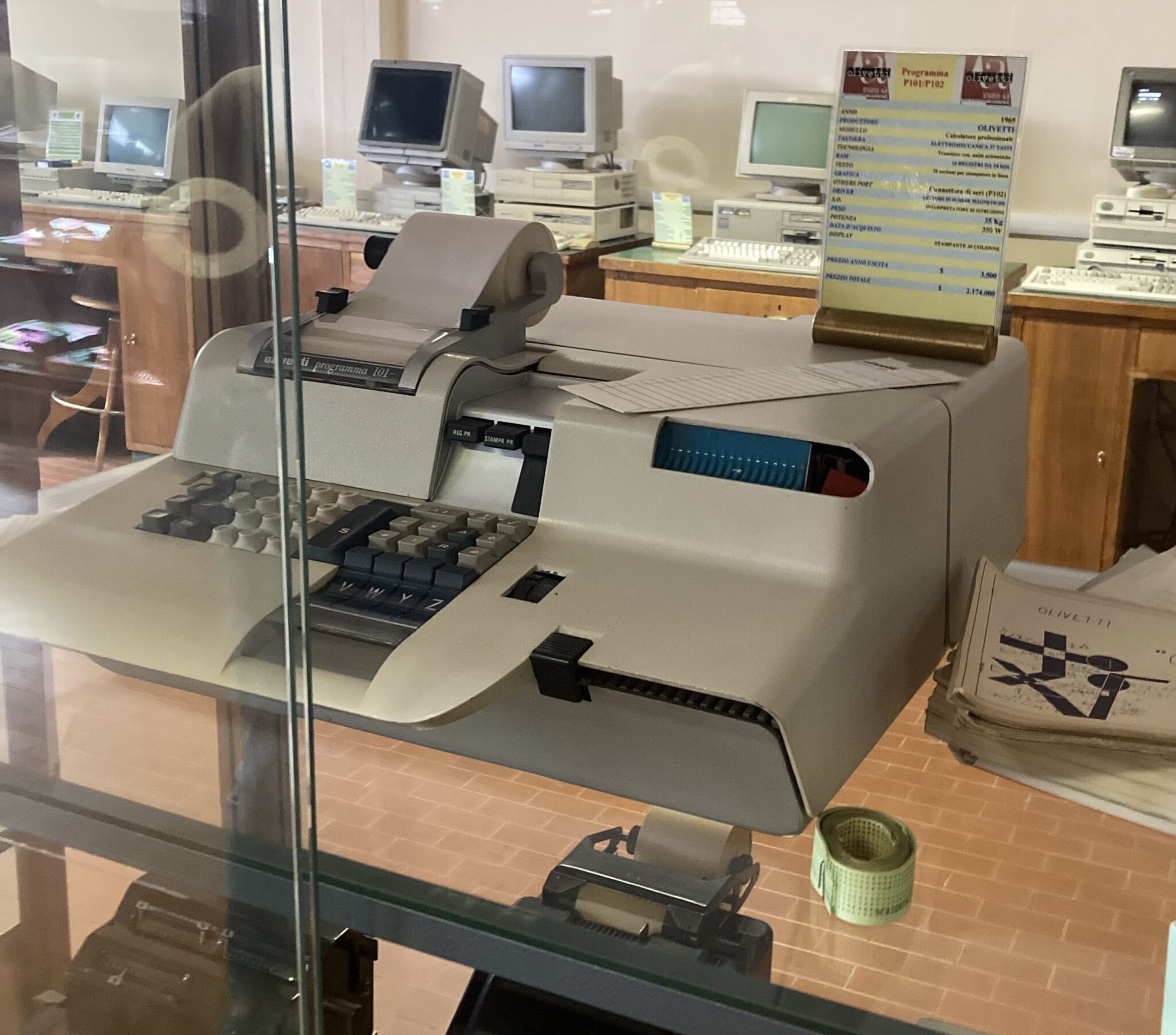 Computer Olivetti P101 - Museo I.S.I.I.