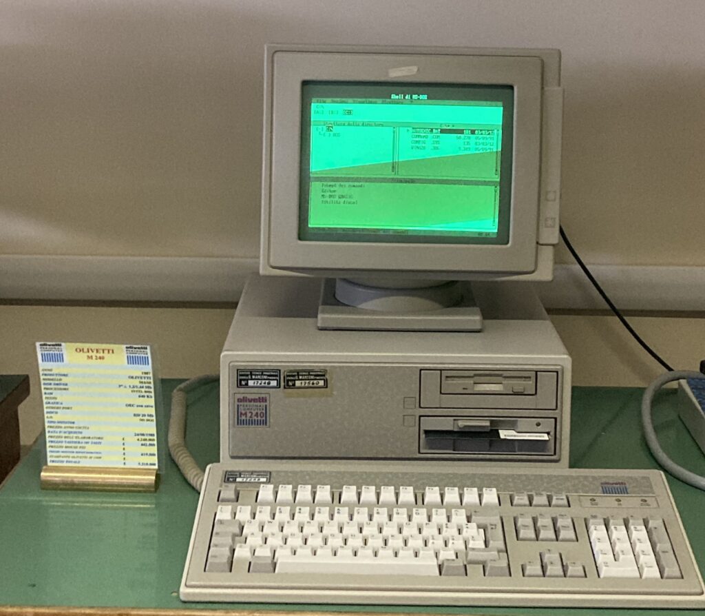 Olivetti M240 - Museo I.S.I.I.